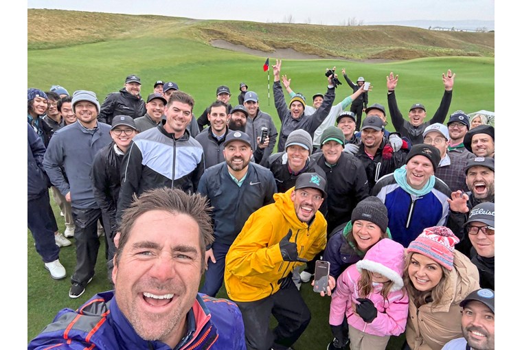 Meet the record-breaker who played 580 golf courses in a year!