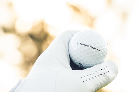 The golf balls that beat the Titleist Pro V1x on a robot!