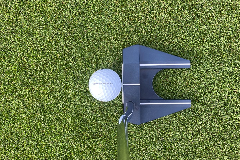 Odyssey Ai-One #7 Cruiser Putter Review | Equipment Reviews