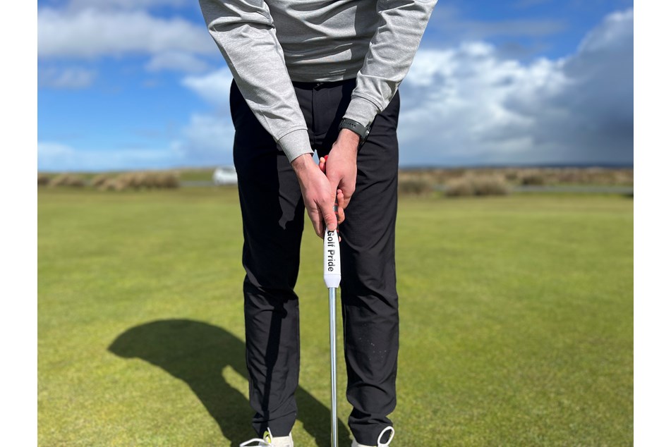 Want to hole more putts? Golf Pride Reverse Taper Putter Grip Review ...
