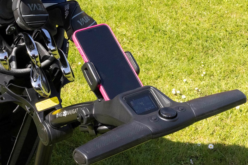 Is this the best remote electric golf cart? MGI Zip Navigator All ...