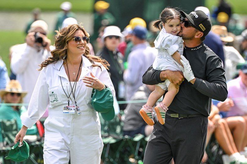 Who is Jason Day's wife?