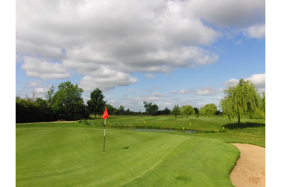 Trent Lock Golf and Country Club | Golf Course in NOTTINGHAM | Golf ...
