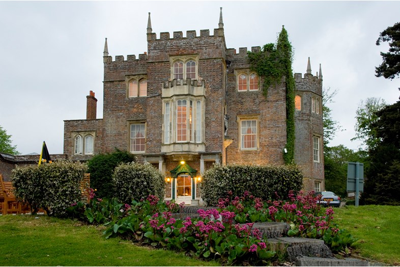 Donnington Grove Country Club | Golf Course in NEWBURY | Golf Course ...