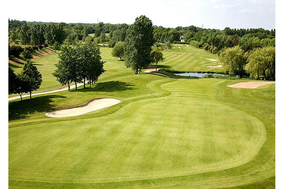 Sand Martins Golf Club | Golf Course in WOKINGHAM | Golf Course Reviews ...