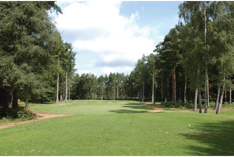 Paultons Golf Centre | Golf Course in ROMSEY | Golf Course Reviews ...
