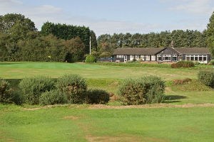 Huntercombe Golf Club | Golf Course in HENLEY-ON-THAMES | Golf Course ...