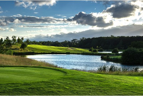 The Shire (London) | Golf Course in BARNET | Golf Course Reviews ...