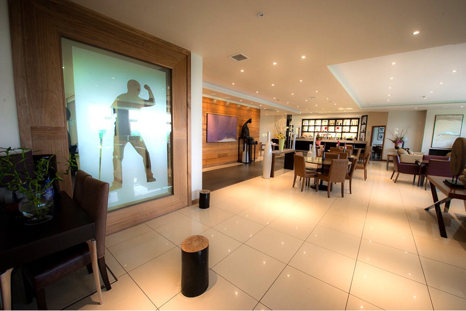 The Shire (London) | Golf Course in BARNET | Golf Course Reviews ...