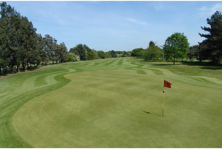 Fulwell Golf Club | Golf Course in HAMPTON | Golf Course Reviews & Ratings