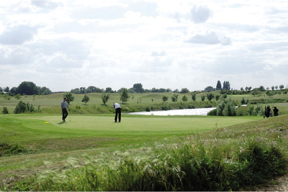 Sunbury Golf Club | Golf Course in SHEPPERTON | Golf Course Reviews ...