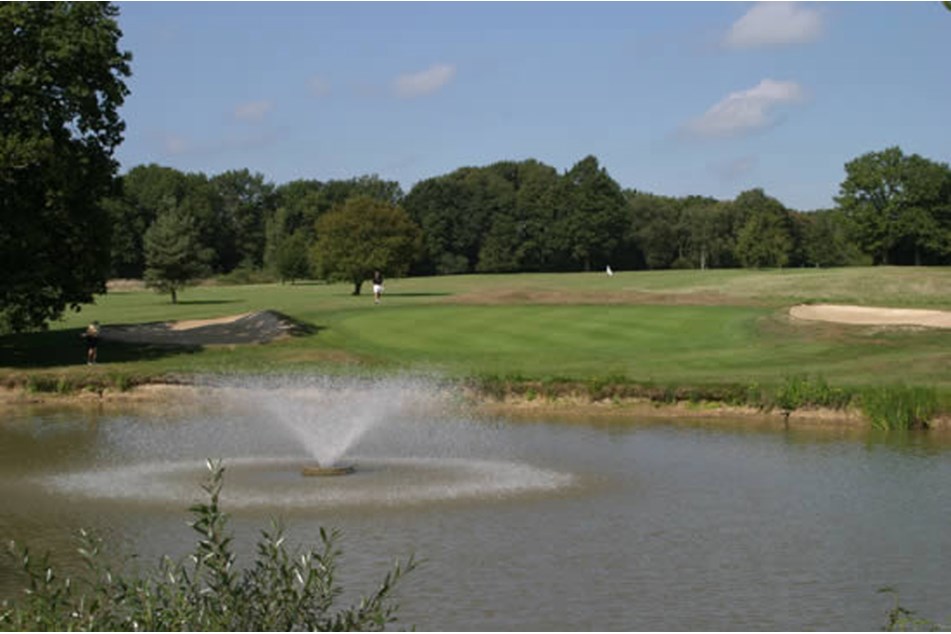 Gatton Manor Golf Club | Golf Course in DORKING | Golf Course Reviews ...