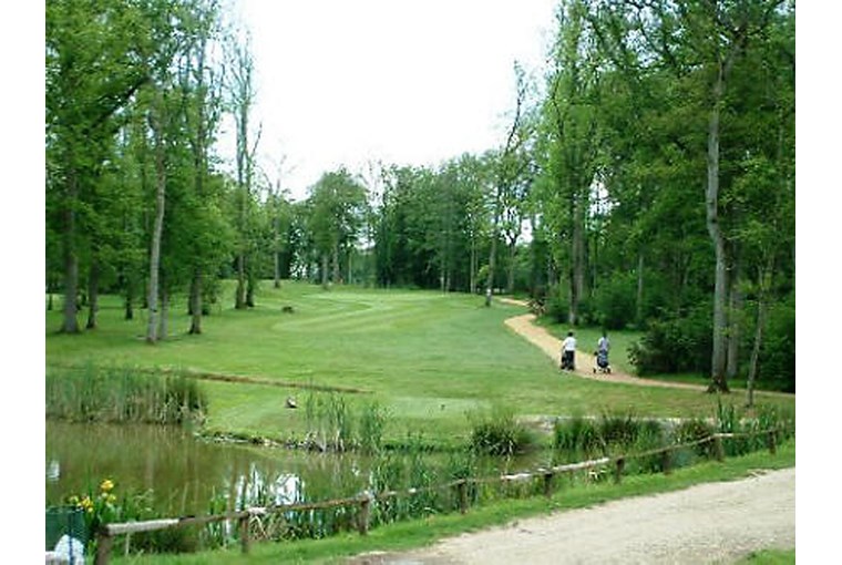 Rusper Golf Club | Golf Course in DORKING | Golf Course Reviews & Ratings