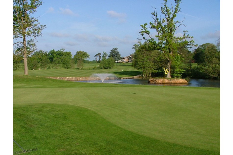 Chartham Park | Golf Course in EAST GRINSTEAD | Golf Course Reviews ...