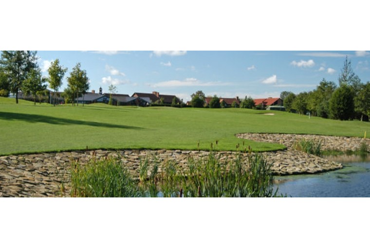 Brickhampton Court Golf Complex | Golf Course in GLOUCESTER | Golf ...