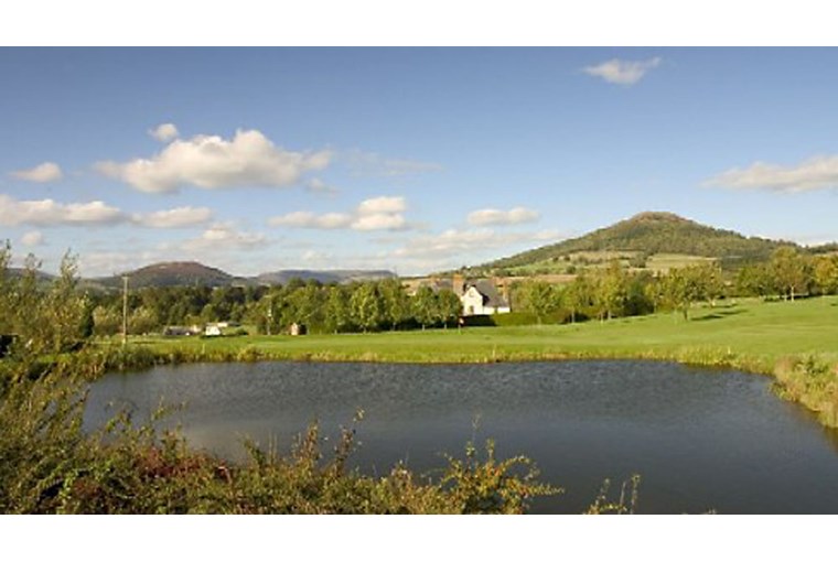 Wernddu Golf Centre | Golf Course in ABERGAVENNY | Golf Course Reviews ...