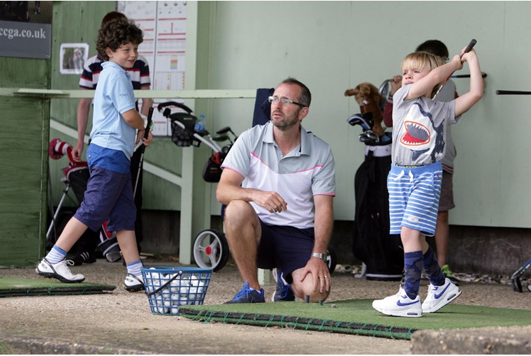 Study shows family is key to growing golf | Today's Golfer