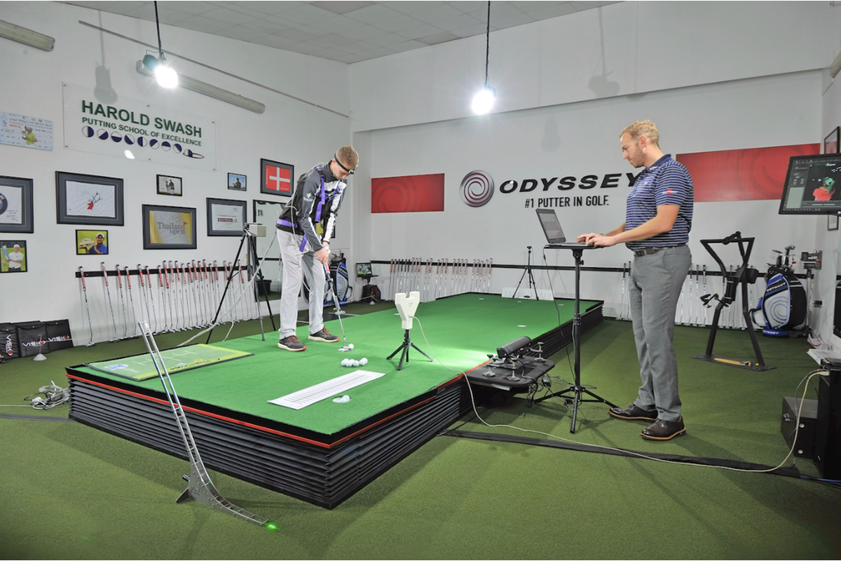 Inside a super high tech putting studio | Today's Golfer