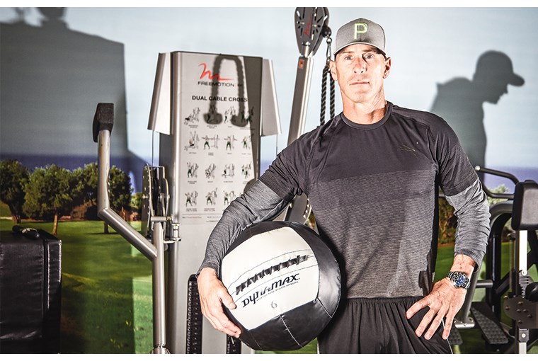 How to engage your core in the golf swing