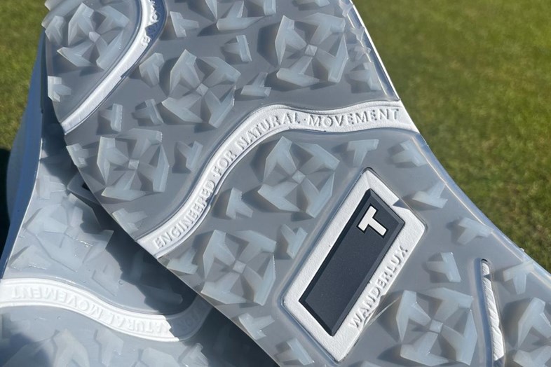 Best Spikeless Golf Shoes 2025: Unbeatable Grip & Comfort